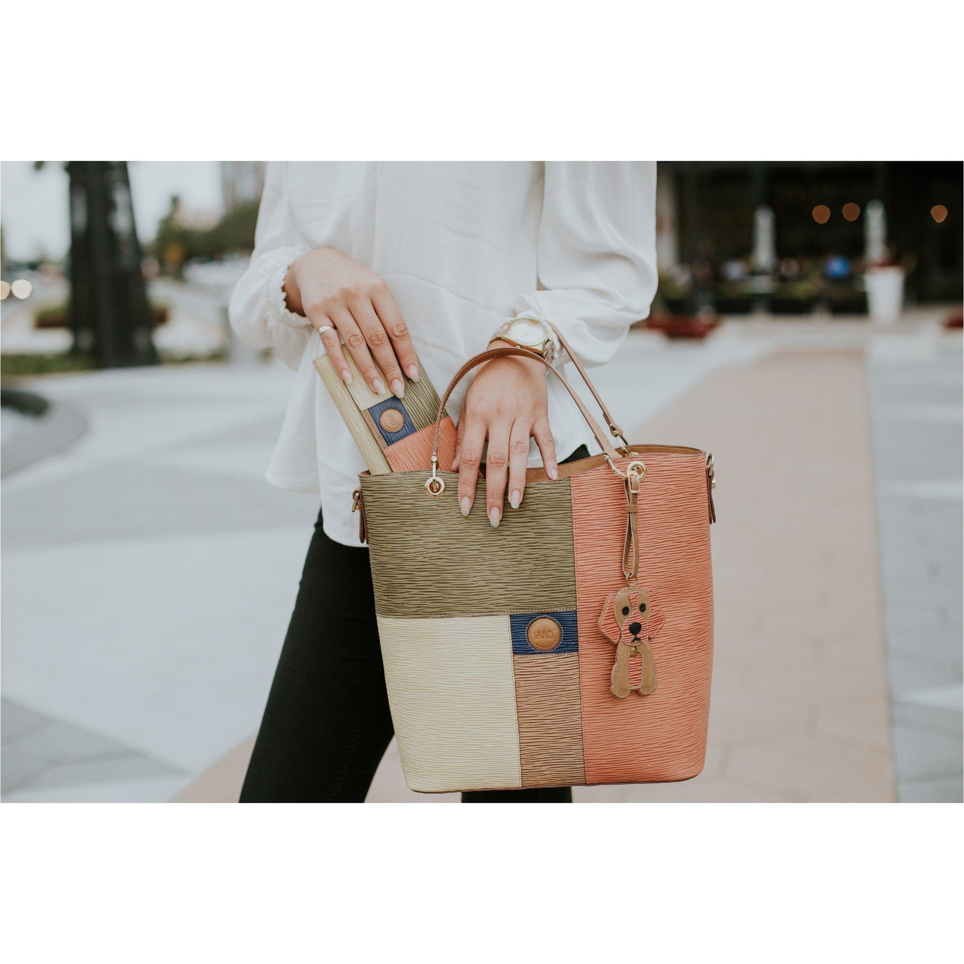 Ladies Checkbook Wallet – LAND Leather Goods