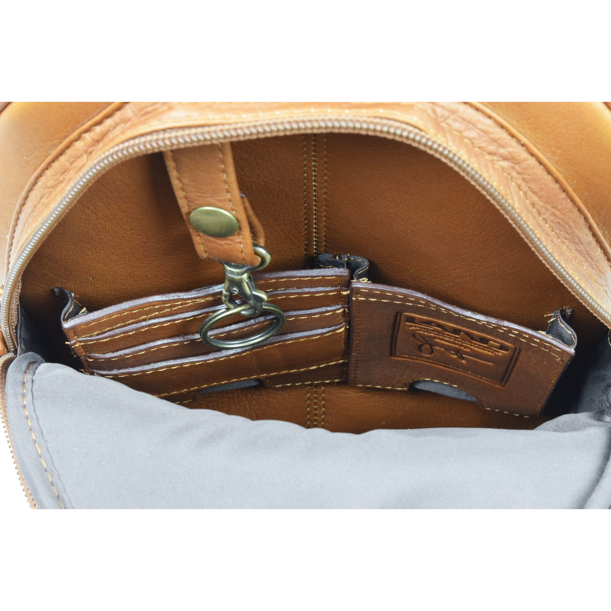 Telena Backpack – LAND Leather Goods